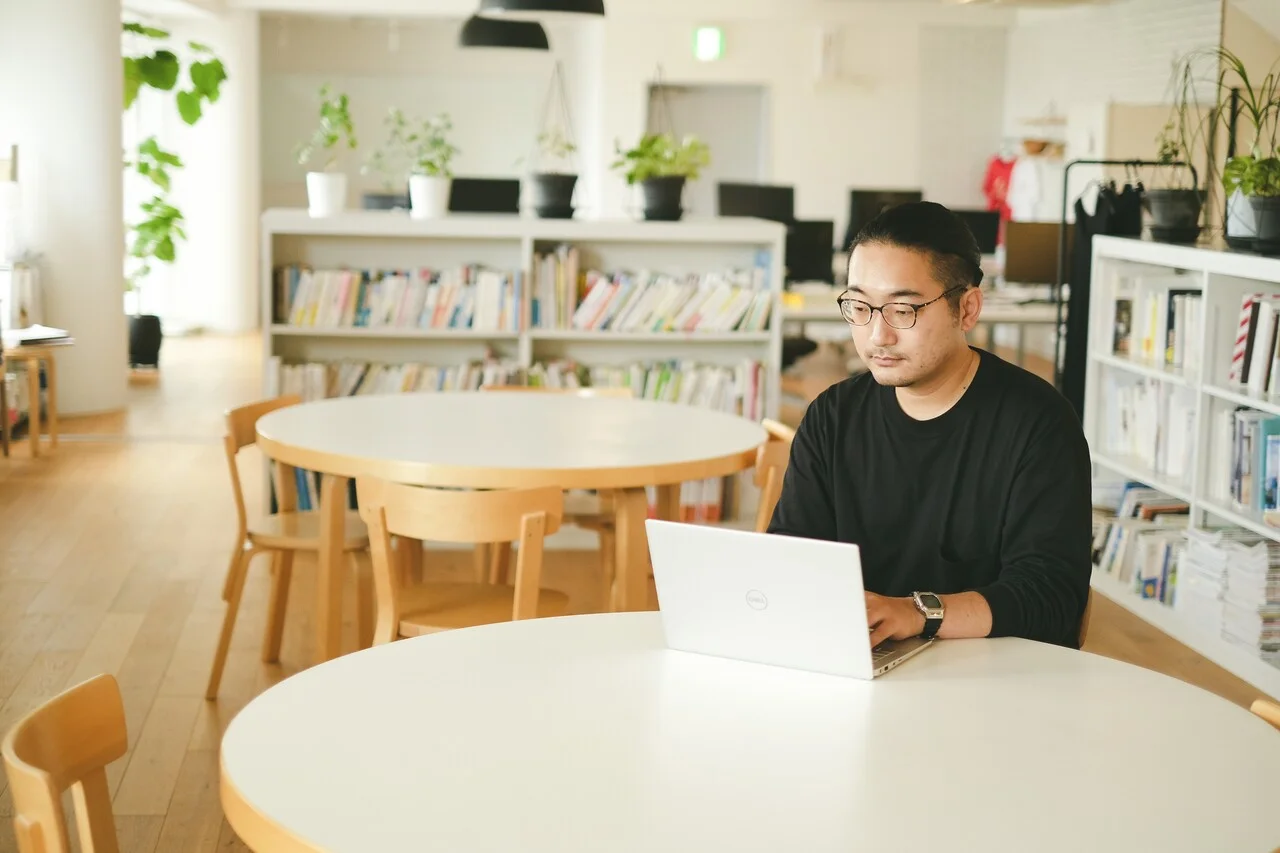 【経理｜転職成功事例】 株式会社クラシコム 原田氏 | WARC AGENT マガジン